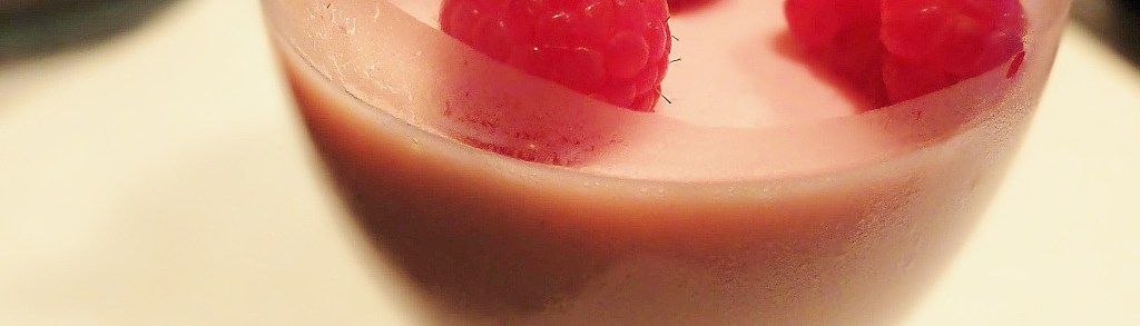 Raspberry Beret (Mousse) – My Eaten Mess